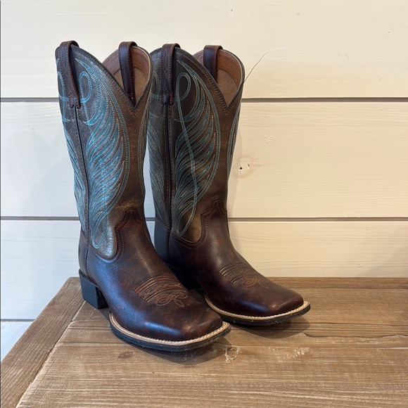 Ariat | Shoes | Ariat Brown Leather Boots With Blue Accents | Poshmark
